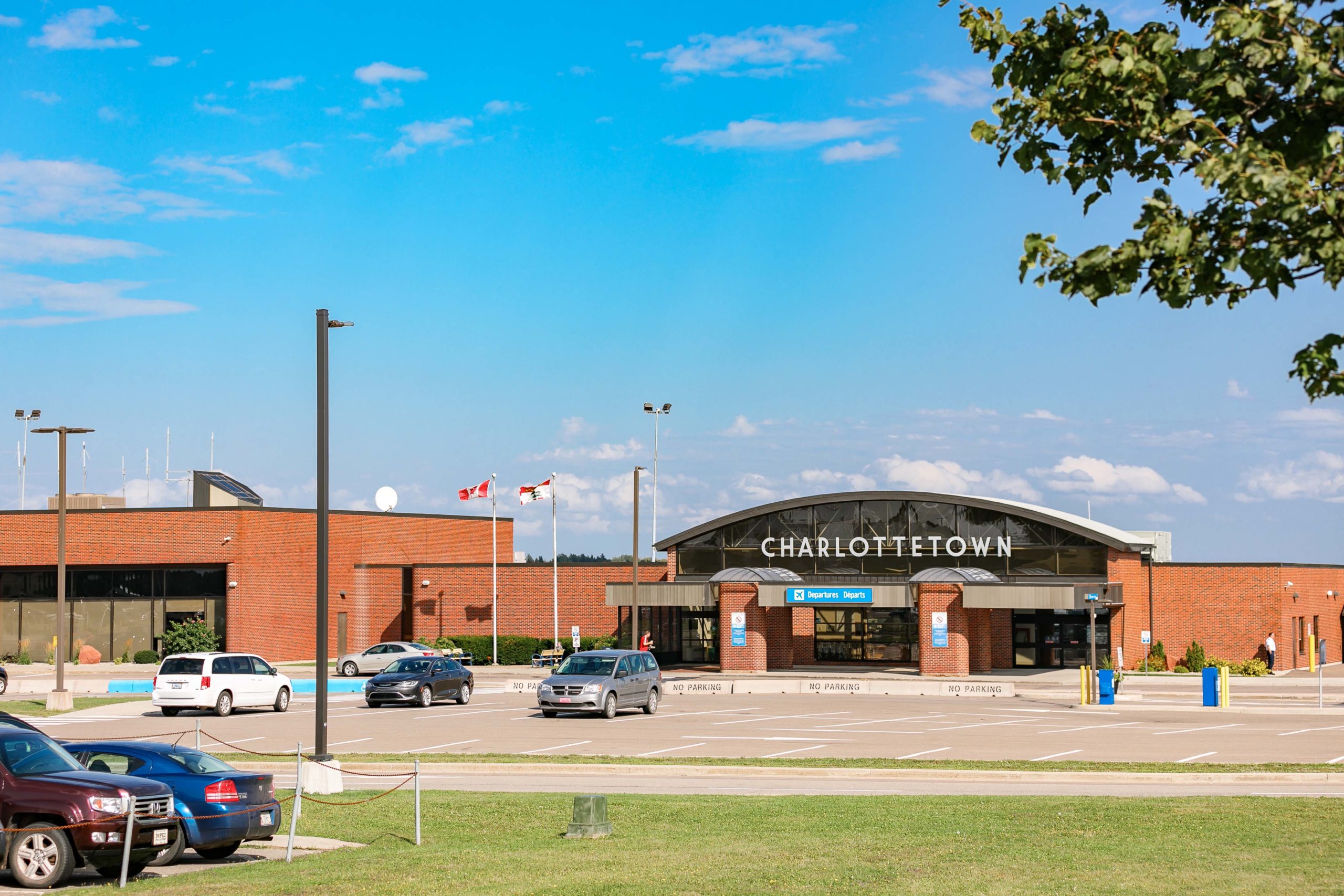 Charlottetown Airport - Meet PEI
